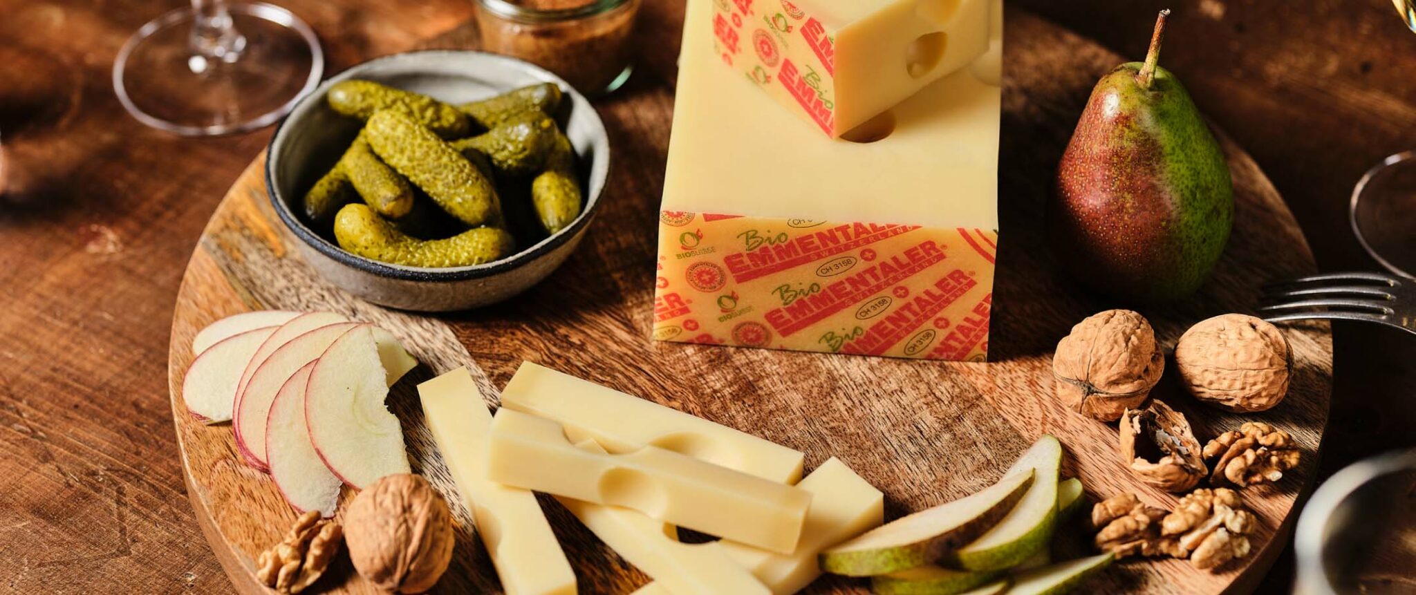 Emmentaler Show Dairy - Emmentaler AOP Switzerland