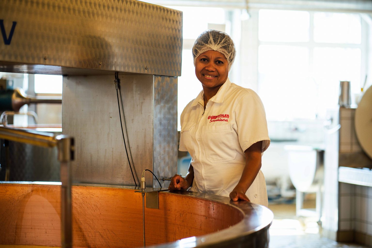 Porträt einer Emmentaler AOP Käserin - Emmentaler AOP Switzerland