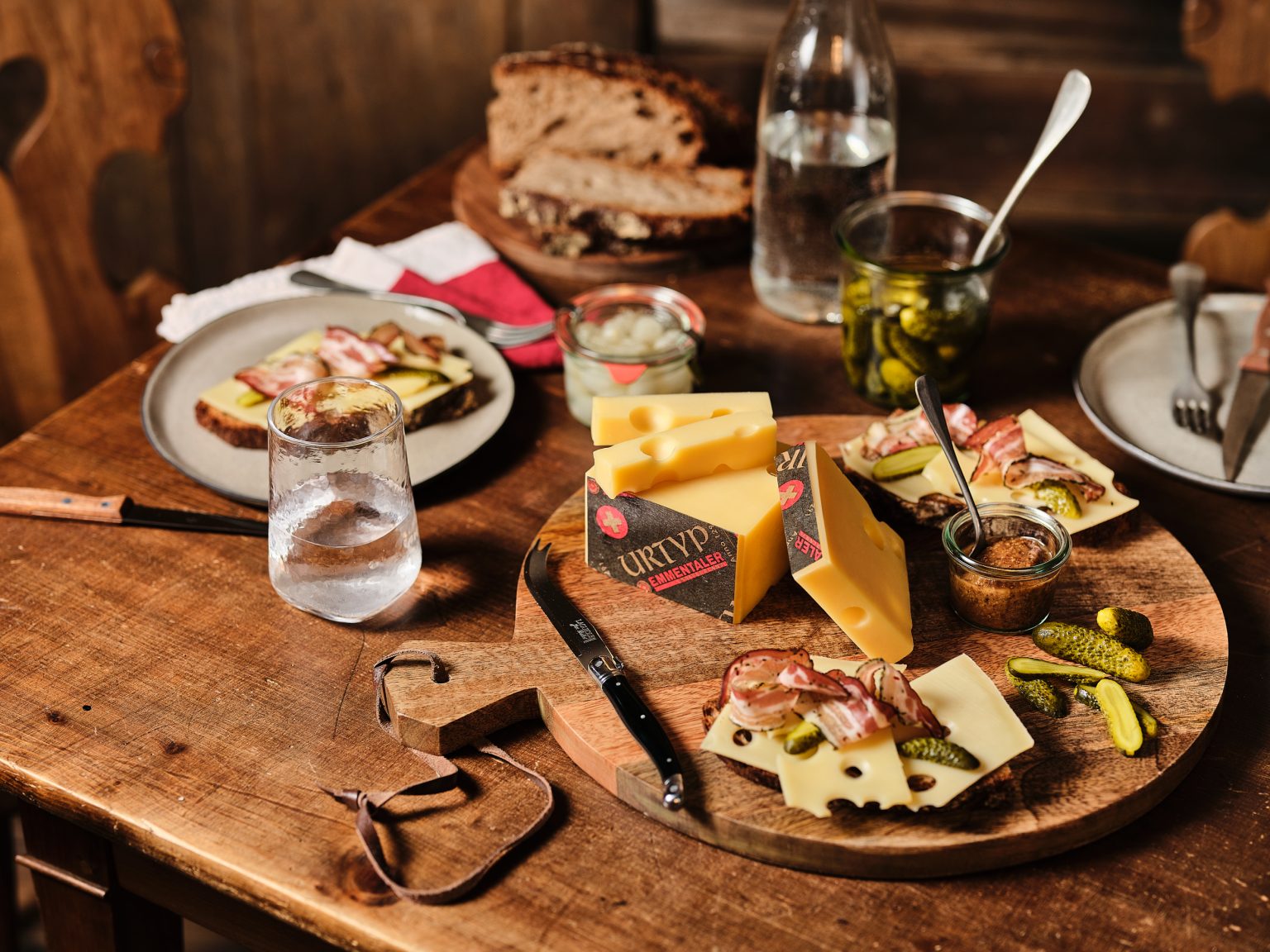 Von mild bis kräftig-rezent - Emmentaler AOP Switzerland